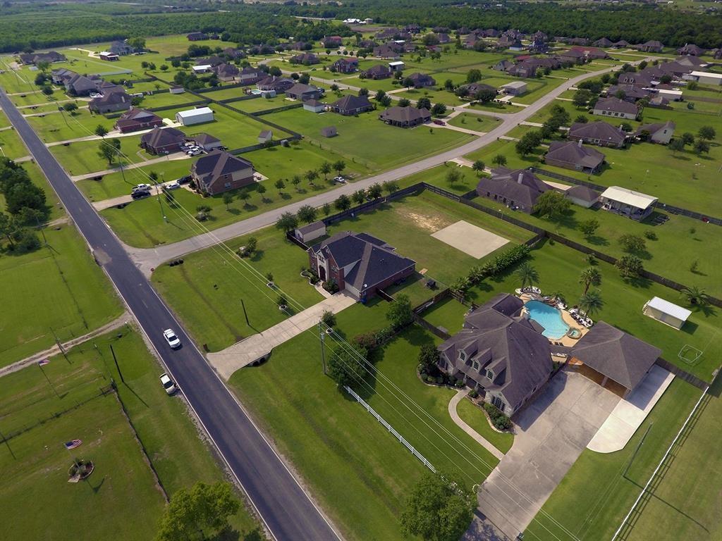 8903 Mccollum Park Road, Beach City, TX 77523 - HAR.com