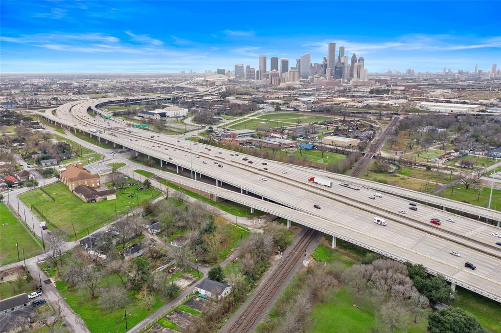 1638 Eastex Freeway, Houston, TX 77020 - HAR.com