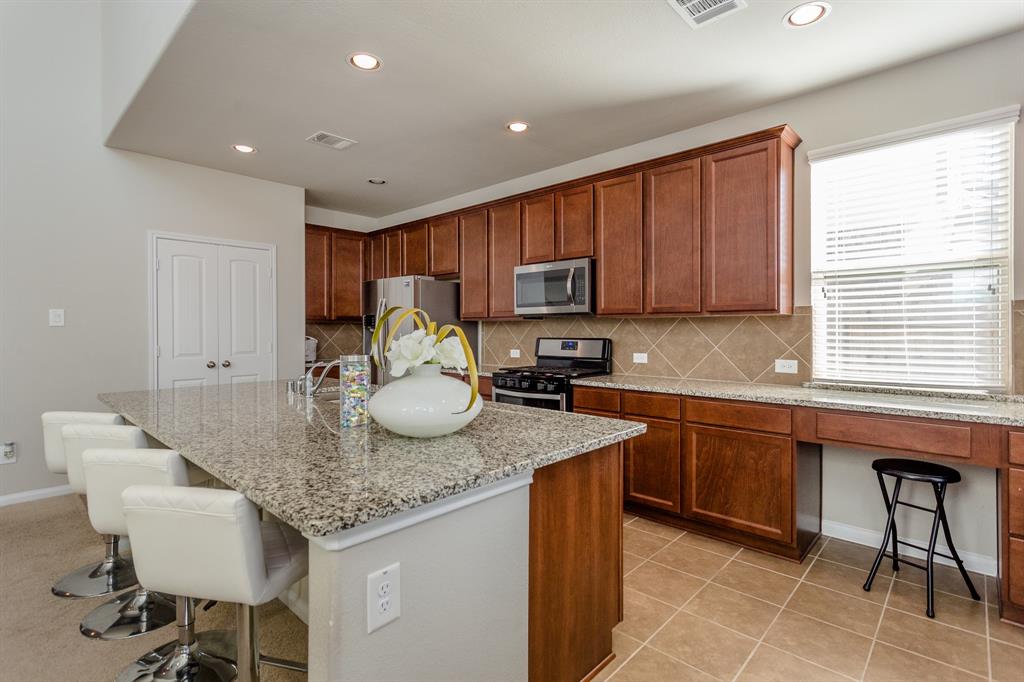 24335 Marcello Lakes Drive, Katy, TX 77493 - HAR.com