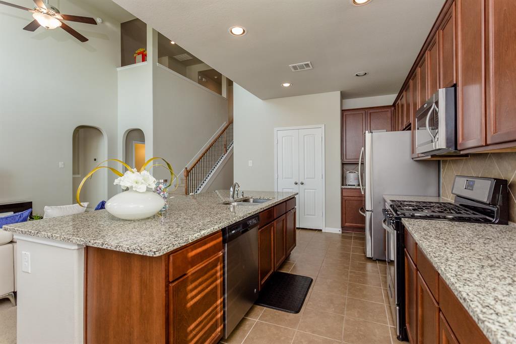 24335 Marcello Lakes Drive, Katy, TX 77493 - HAR.com