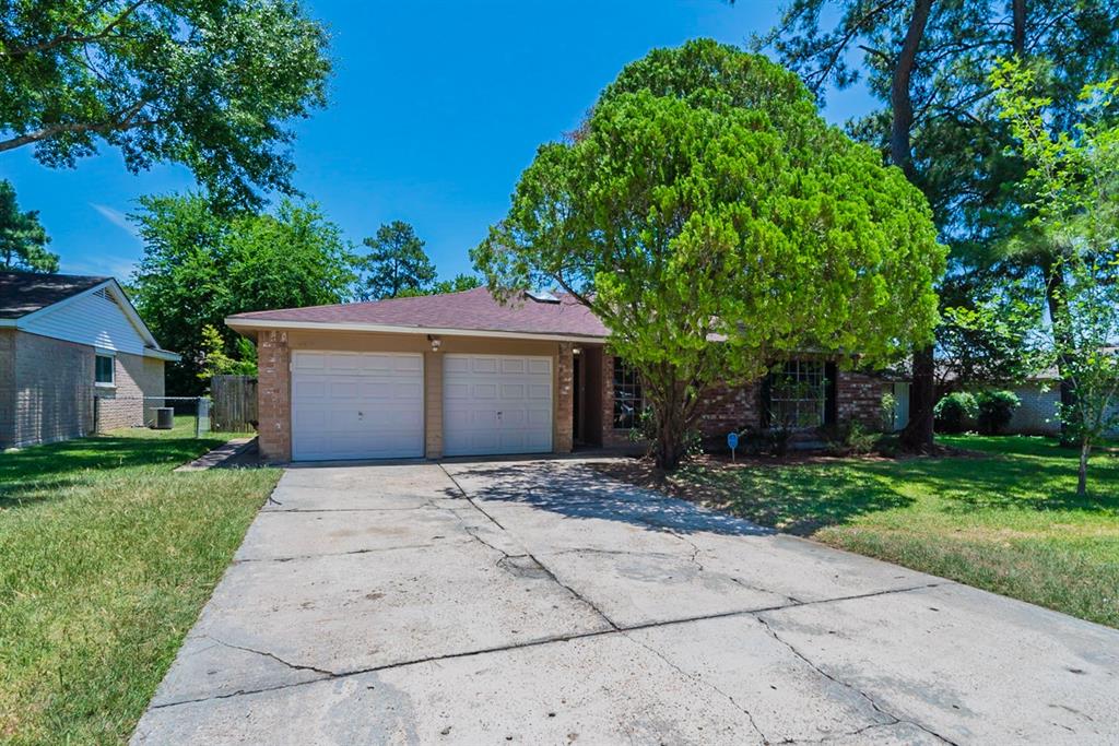 1 Story Homes for Sale in Spring TX | Mason Luxury Homes