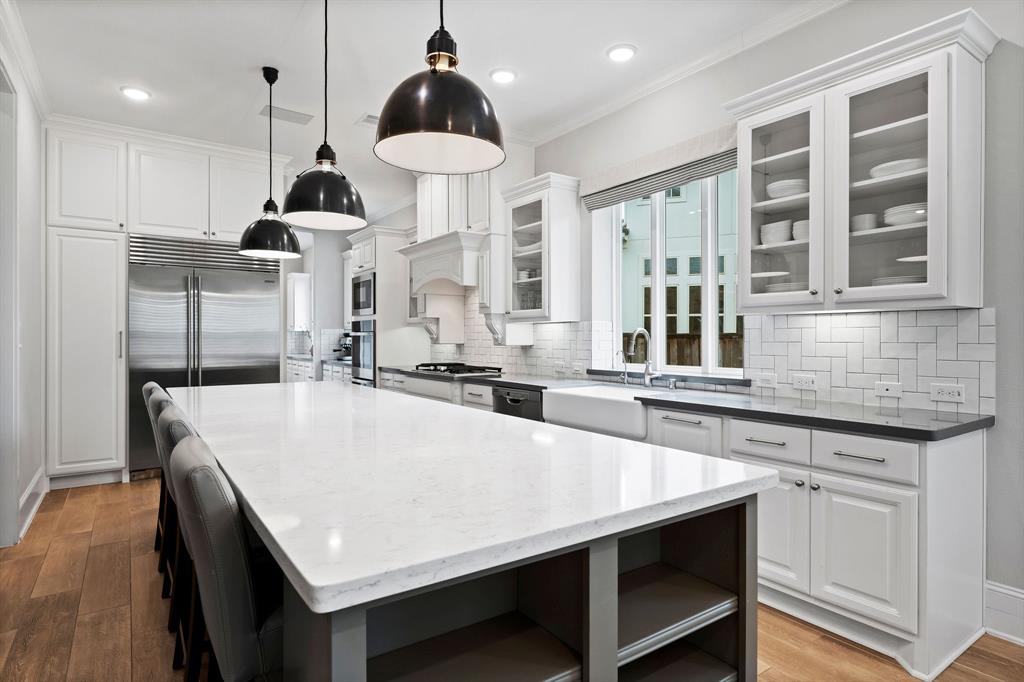 103 N Thatcher Bend Circle, Spring, TX 77389 - HAR.com