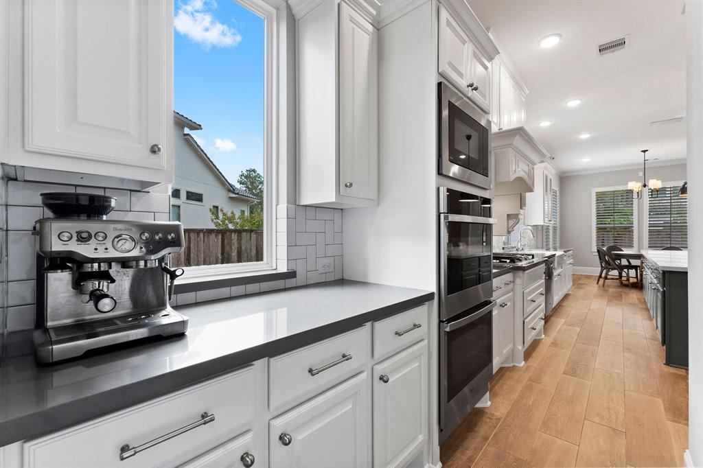 103 N Thatcher Bend Circle, Spring, TX 77389 - HAR.com