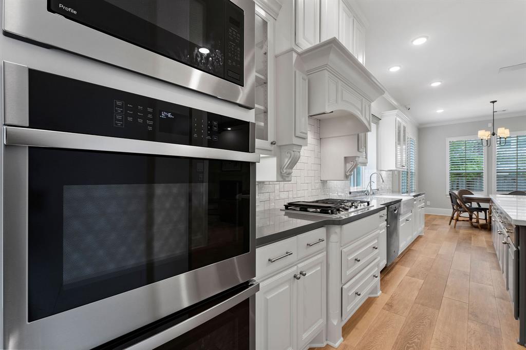 103 N Thatcher Bend Circle, Spring, TX 77389 - HAR.com