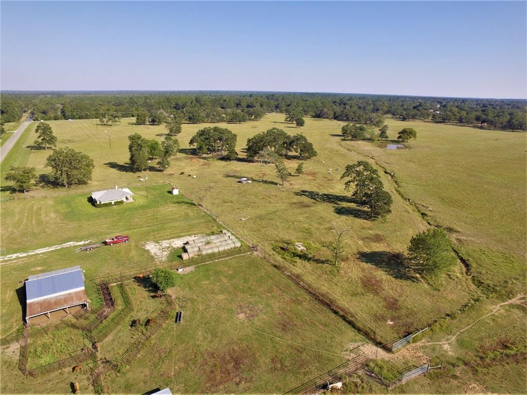 29577 Howell Rd, Waller, TX 77484 - HAR.com