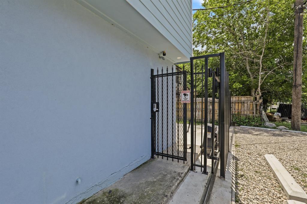 4312 Crane St, Houston, TX 77026 - HAR.com