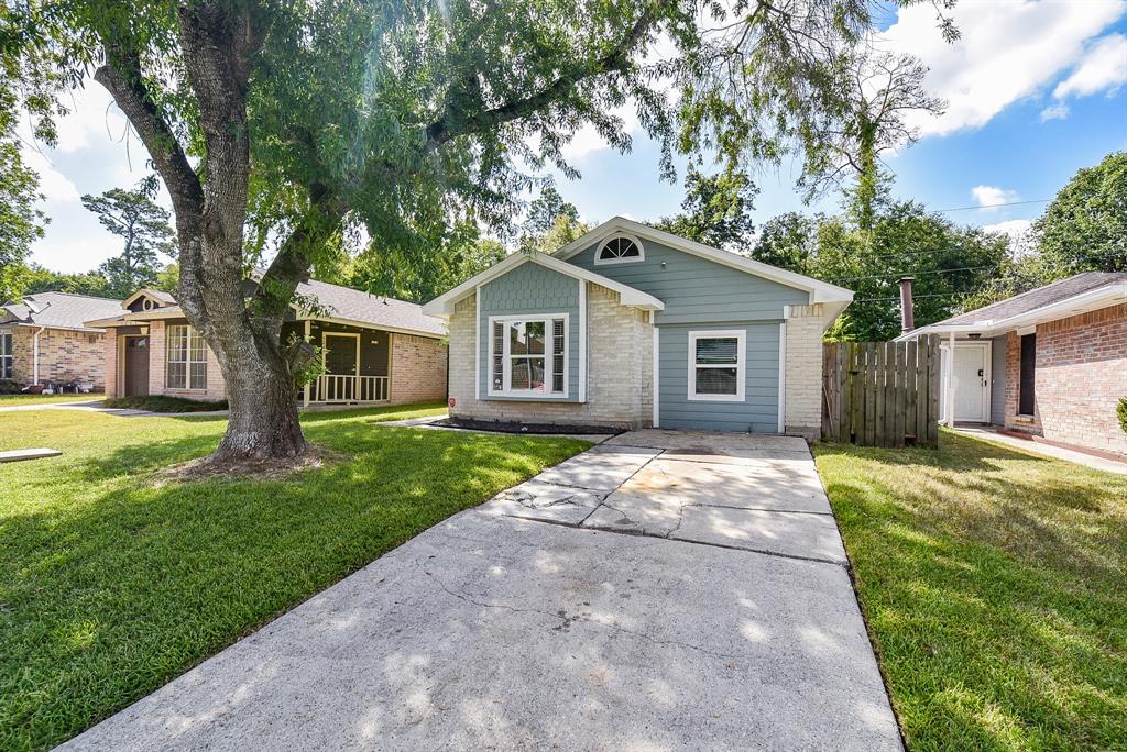 1 Story Homes for Sale in Spring TX | Mason Luxury Homes