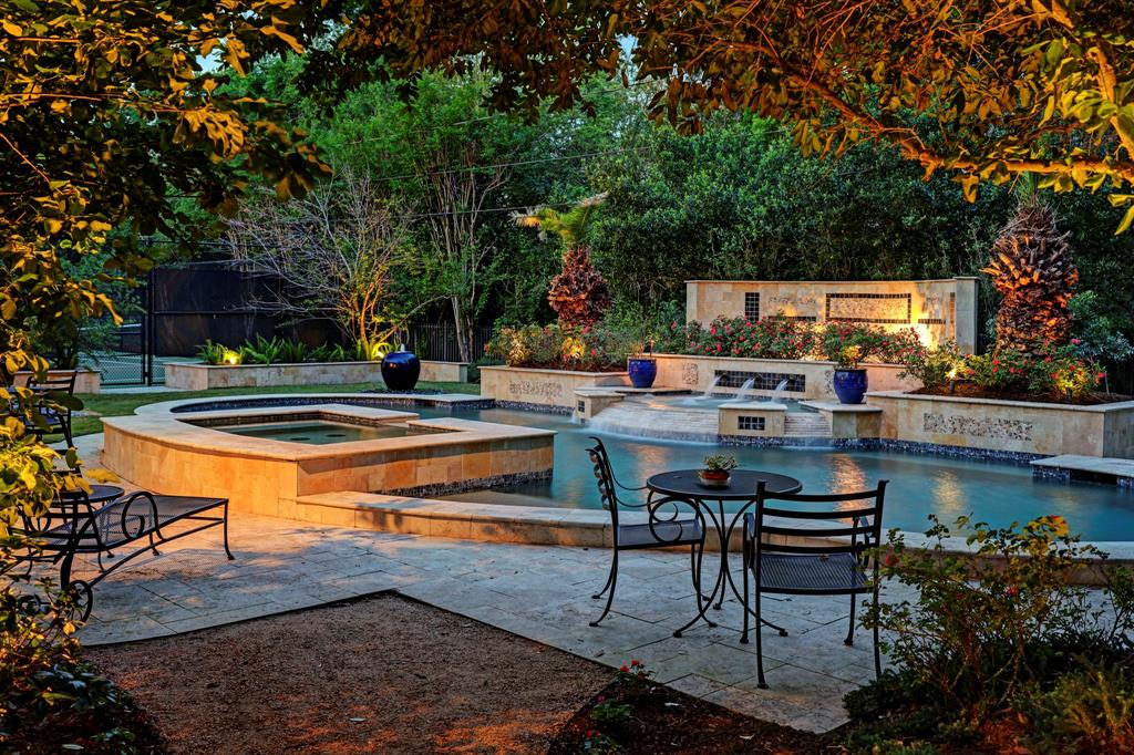 40 Stillforest St, Houston, TX 77024 - HAR.com