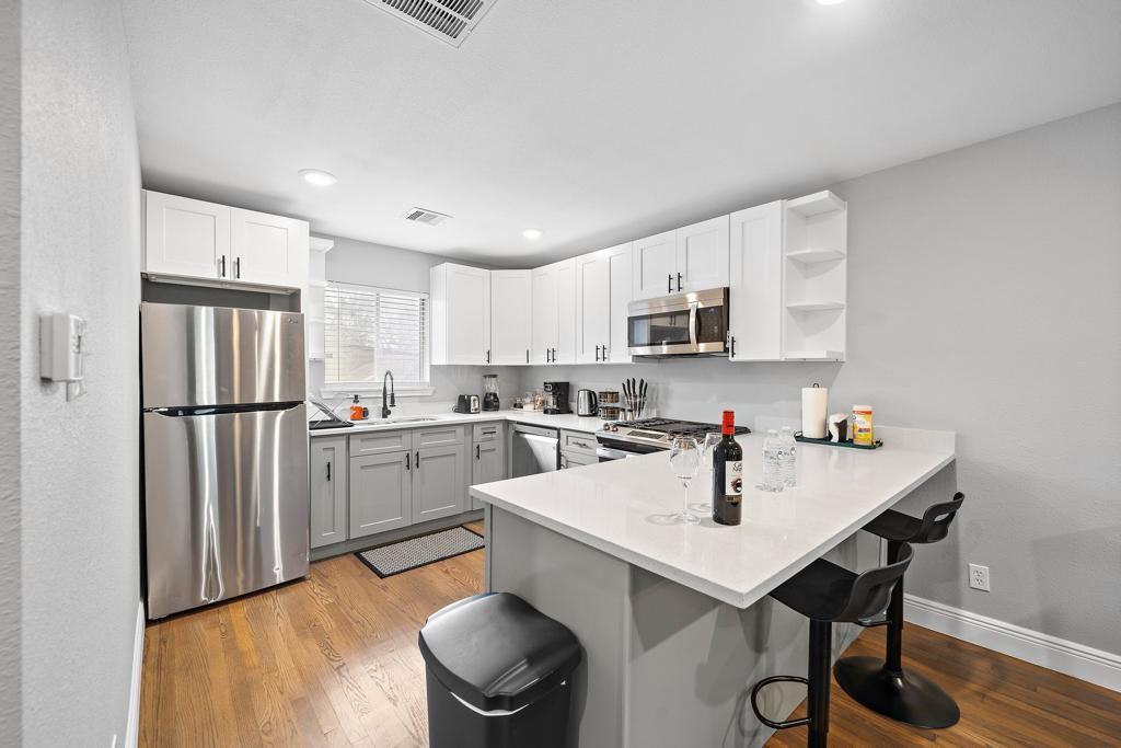 2512 Calumet St, Houston, TX 77004 - HAR.com