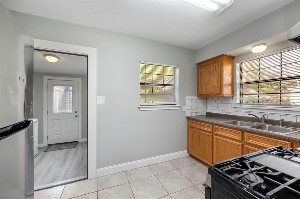 4605 Beggs St, Houston, TX 77009 - HAR.com