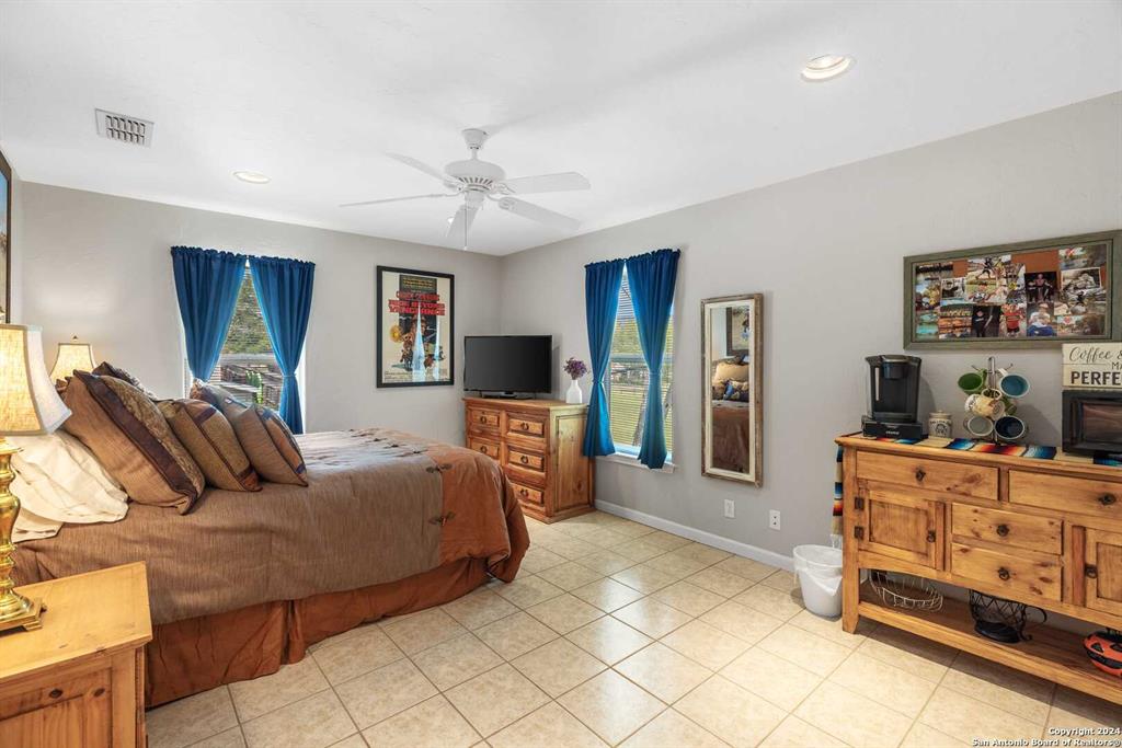 110 Casa Bonita, Hunt, TX 78025 - HAR.com