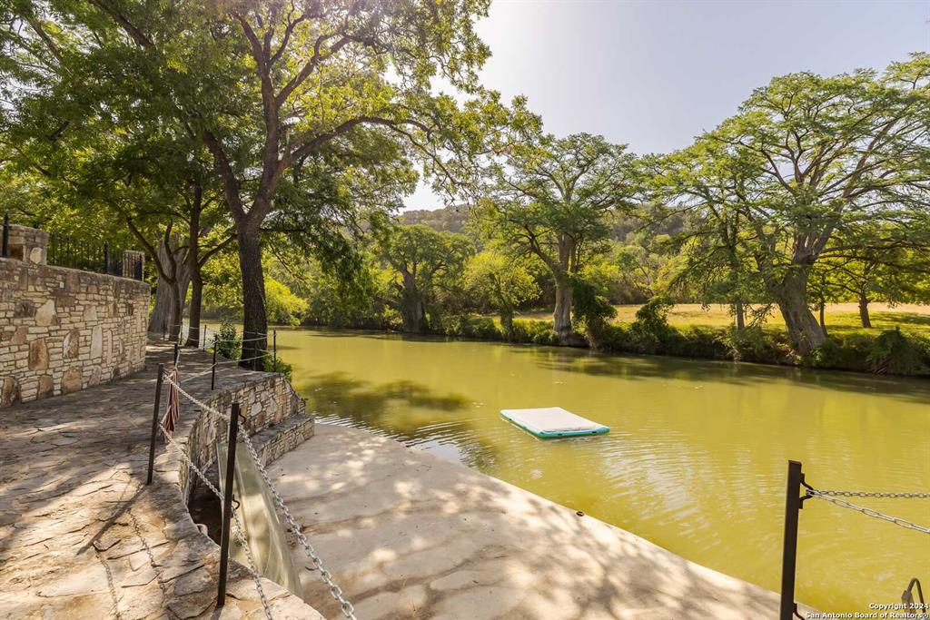 110 Casa Bonita, Hunt, TX 78025 - HAR.com