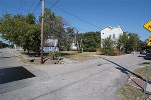 4600 Maxie, Houston, TX 77007 - HAR.com