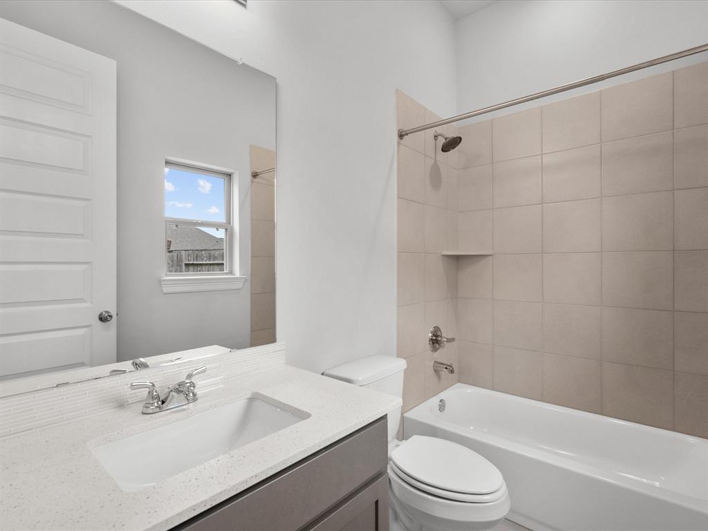 12501 Britta Lane, Texas City, TX 77568 - HAR.com