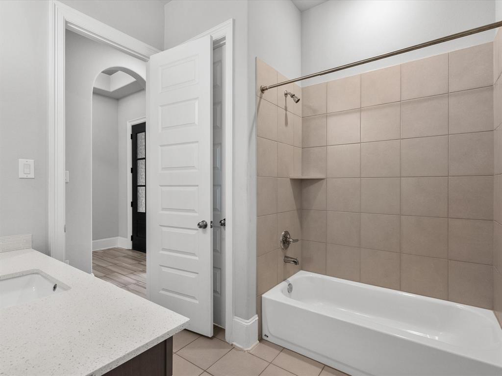 12501 Britta Lane, Texas City, TX 77568 - HAR.com