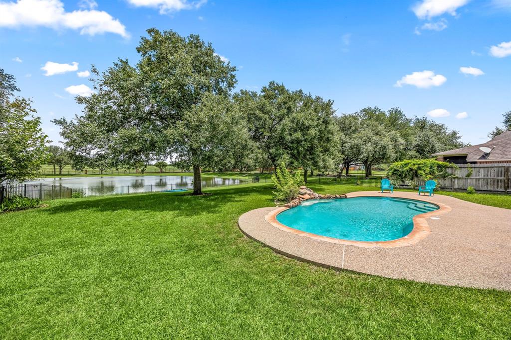 427 Crestwater Trl, Houston, TX 77082 - HAR.com
